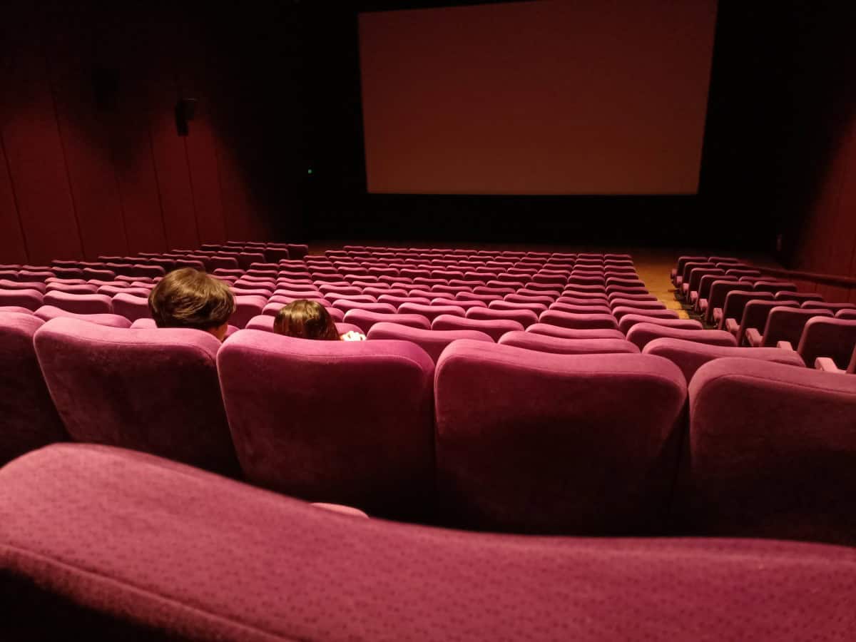 Gdje pronaći najbolje mjesto za gledanje filmova - Arz.hr